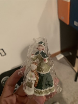 Avon 2003 Mrs. Albee Miniature Figurine President's Club Award - Mini ...