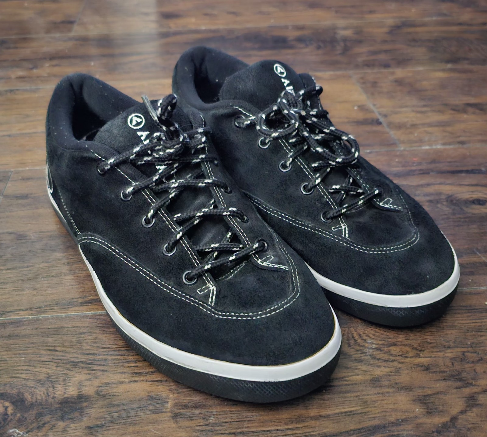 Rare Vintage 1990s Airwalk PURE Black Suede Skateboar… - Gem
