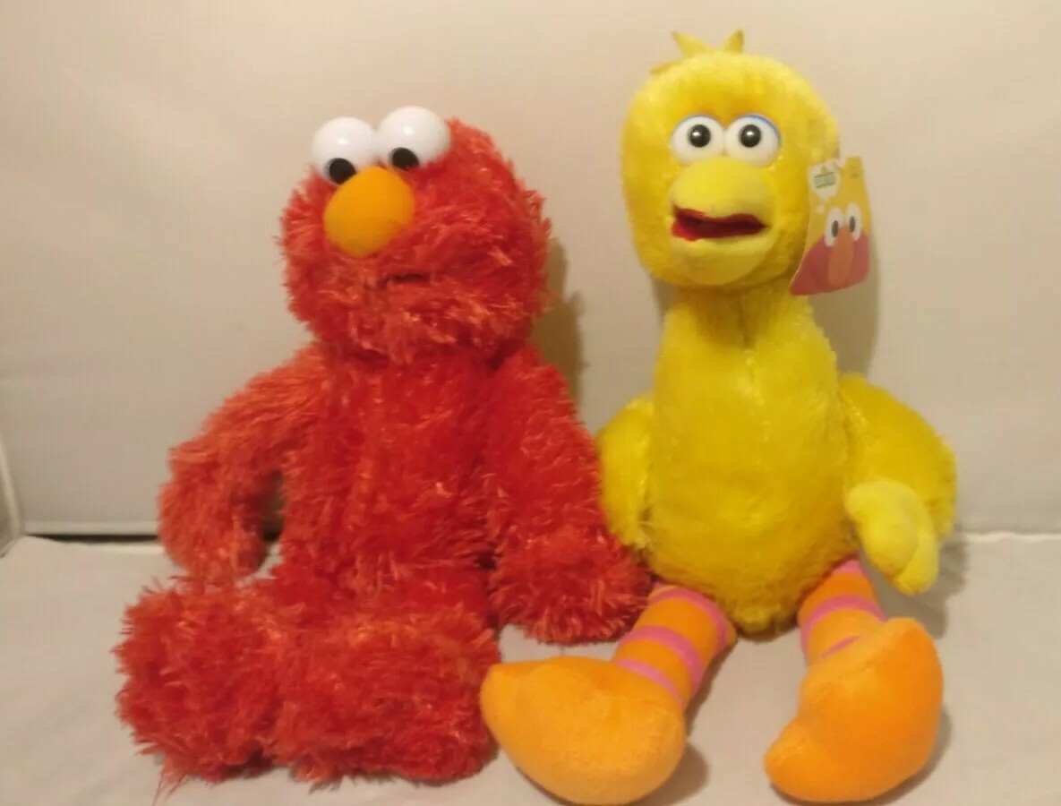 Elmo Red Wedding Sesame Street: Airplane Pilot | Elmo The Musical