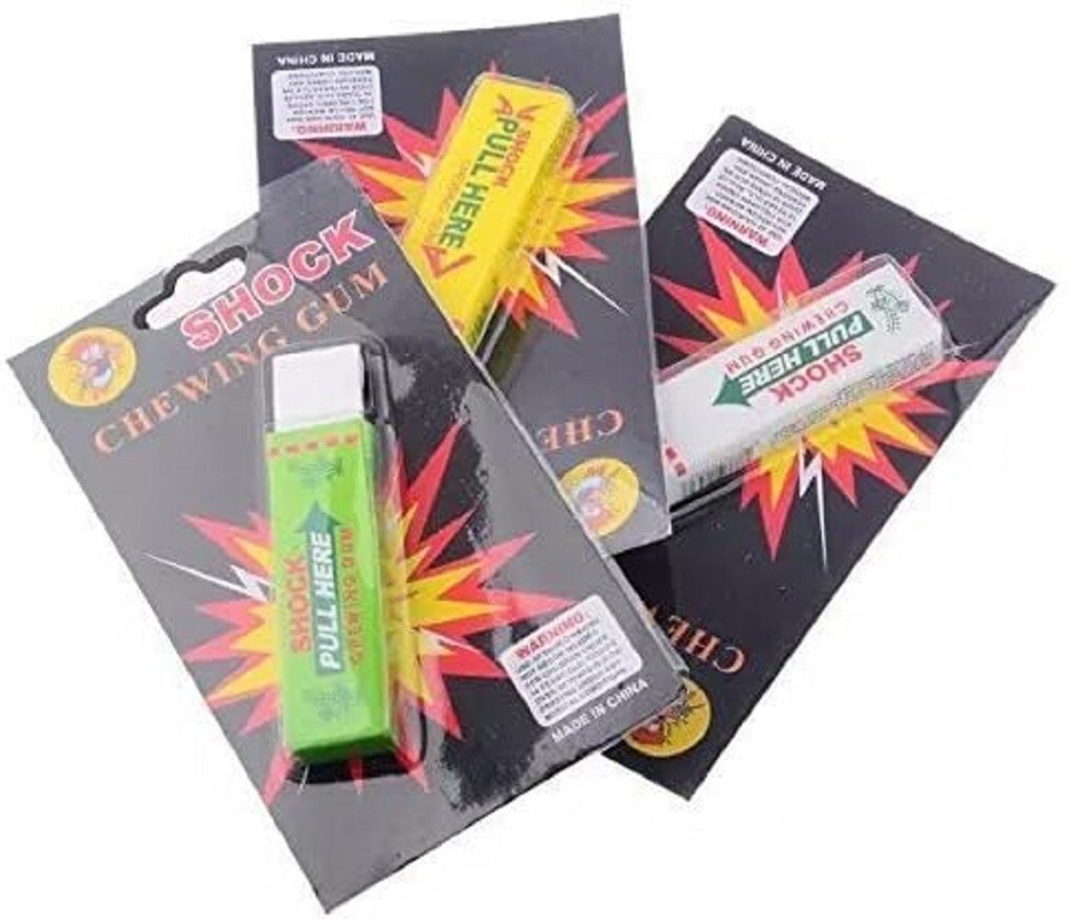 4 pieces of Shocking Gum - Electric Shock Novelty Bubble Gum Prank Gag ...