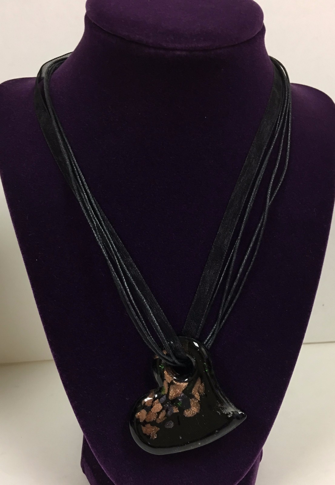 Murano Style Verre Noir + Métallique Doré Breloque Cœur, Multi Cordon ...