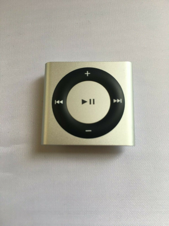 Apple iPod Shuffle Silver (2GB) #6631 mint 885909612680| eBay