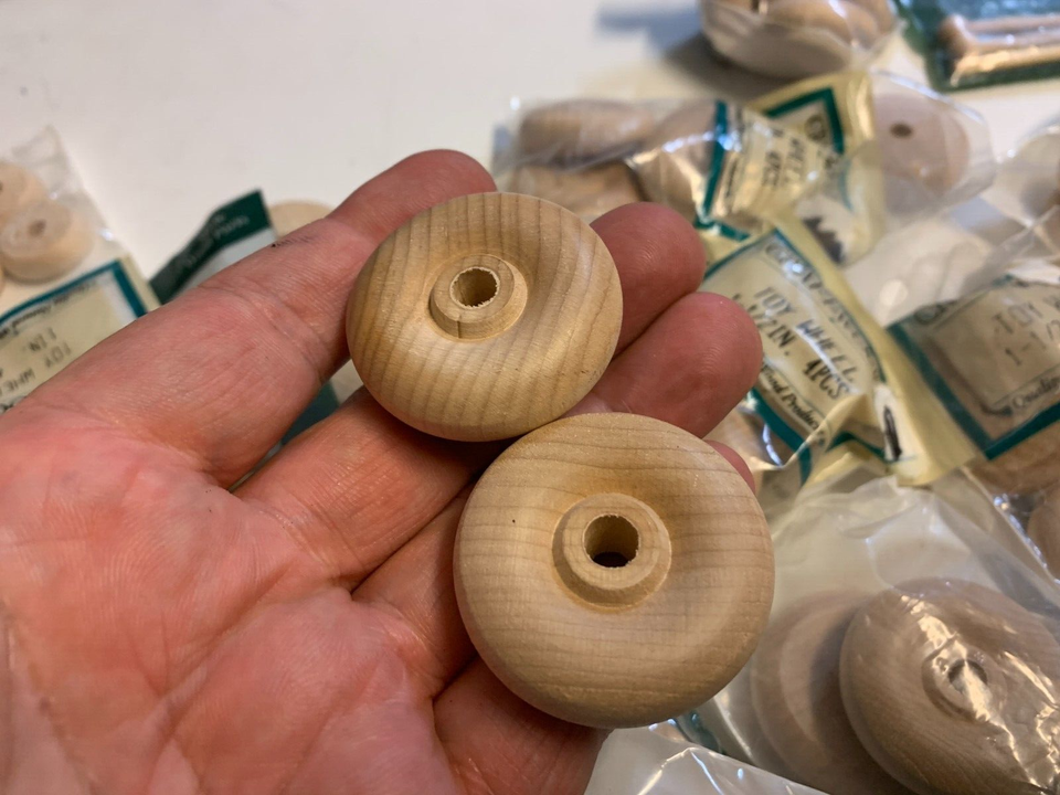 BIG Lot Wood Wheels & Axles for Hand Made wooden Car Trains Models Folk ...