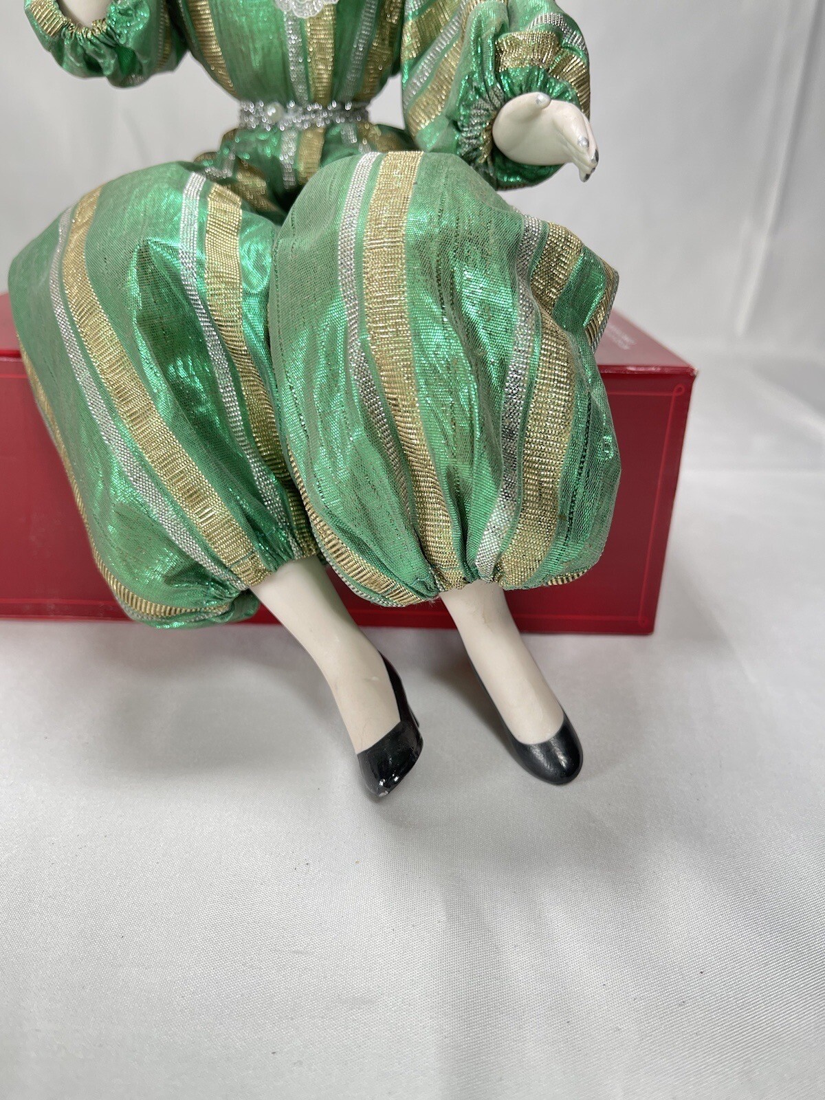 Antique Sankyo Musical Wind Up Porcelain Clown Shelf Doll Vintage 16 ...