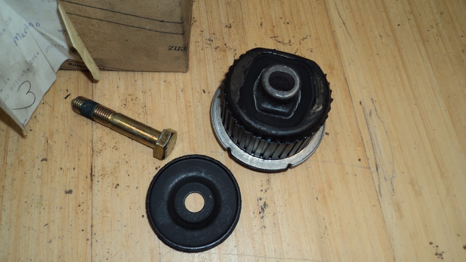 Mercedes W124 1984-2004 Front Subframe Mount Kit 124350341, 1243506408 ...