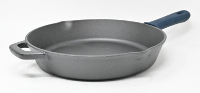 Tramontina 12" Cast Iron Skillet with Silicone Handle | eBay