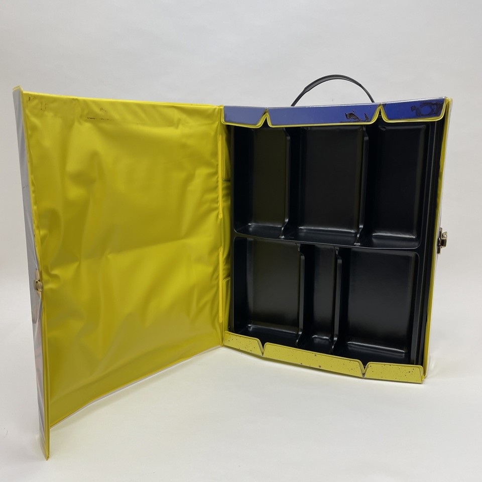 Dick Tracy Collector's Case - 12 Action Figure Carrying Case 1990 Tara ...