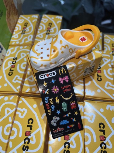 2024 McDonald's Mini Crocs Keychain Happy Meal Toy #8 (CHEAPEST ON ...