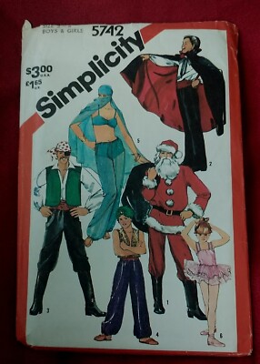 Simplicity Pattern 5742 Kids 2-4 Costume Pirate Dracula Ballerina ...
