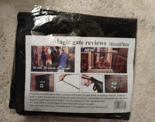 MagicGate Mesh Fence Pet Barrier Folding Safe Guard Indoor 28”x 71 ...