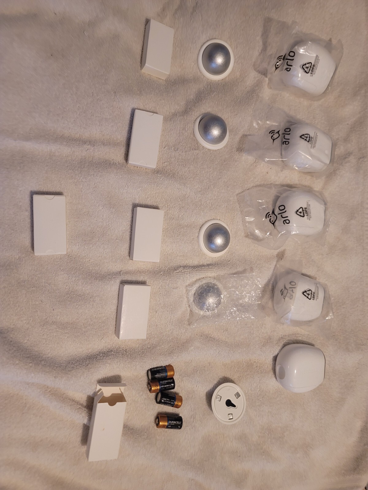 Set Of 5 Arlo VMC3030 Indoor/Outdoor Security Camera With -Batteries ...