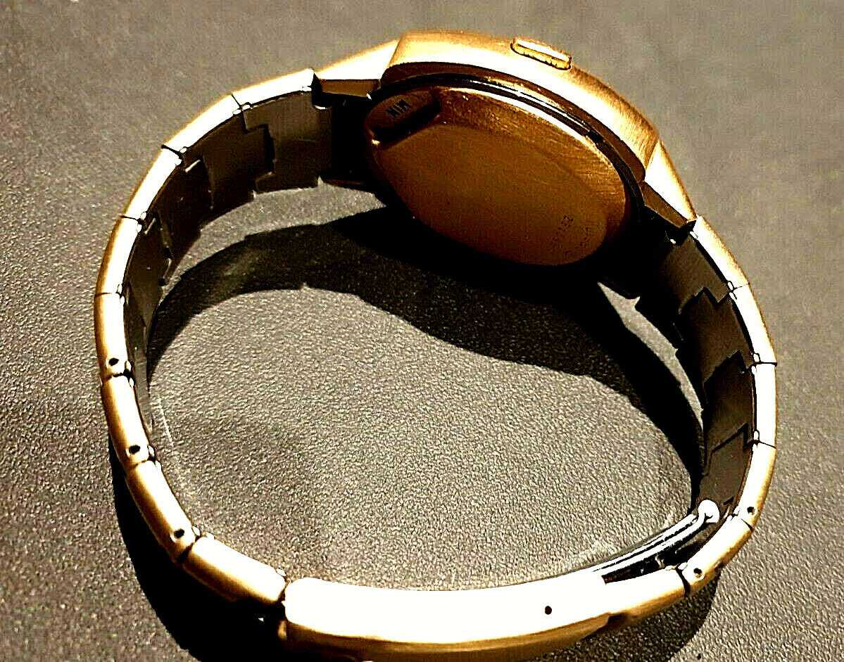 VINTAGE 1970 QUARTZ PULSAR P3 LED ORIGINALE GOLD WATCH. | eBay