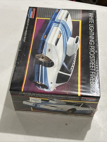 MONOGRAM WHITE LIGHTNING PRO STREET FIREBIRD FACTORY SEALED!!! CIRCA ...
