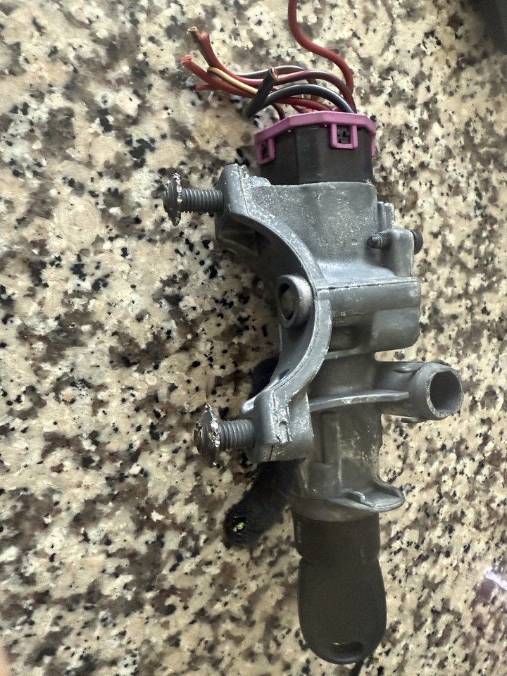 2001 -2005 VW PASSAT Ignition Switch with Key OEM: 4B0905849 CYLINDER ...