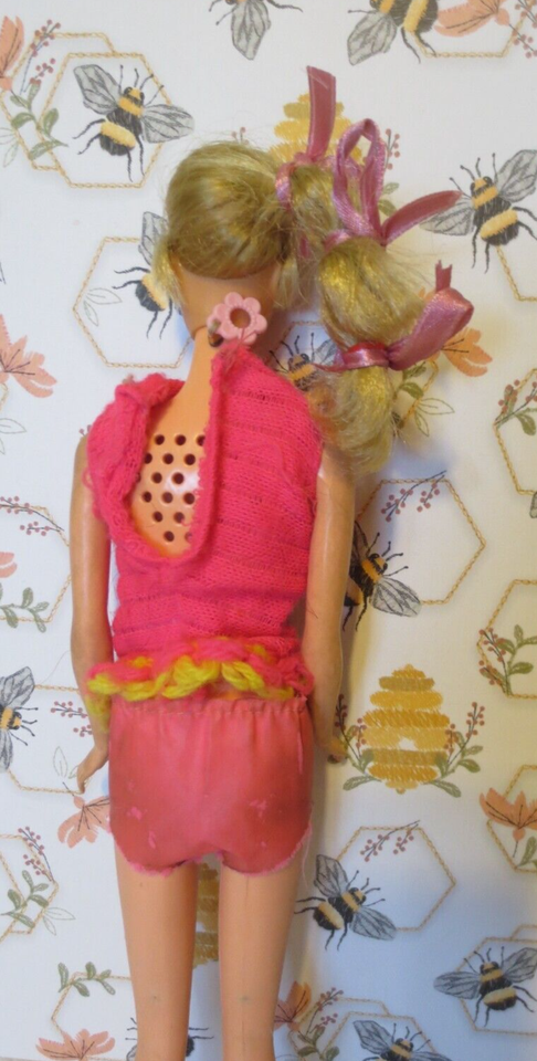 Gorgeous Blonde Vintage Talking Barbie Doll # 1115 Original Swimsuit ...