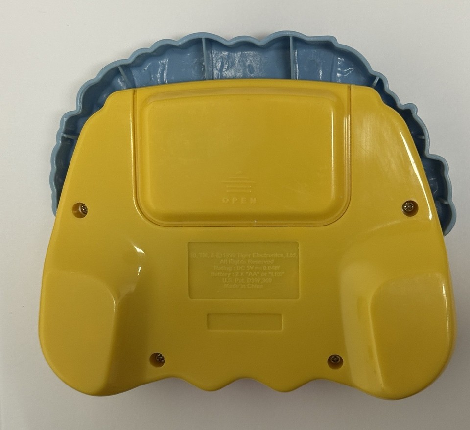 DOUG Game Tiger Electronics 1999 - Handheld - TESTED WORKING - VERY ...