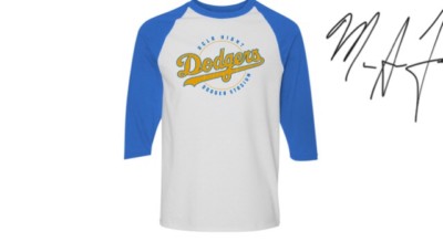 2018 LA Dodgers Ucla Theme Night Community Day tee shirt 5/11 Size ...