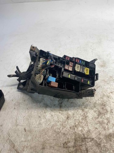 Engine Fuse Box TOYOTA RAV-4 08 09 10 11 12 | eBay