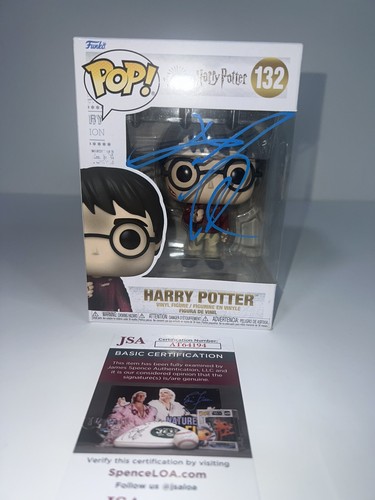 Daniel Radcliffe autographed Harry Potter signed funko pop #132 - JSA ...