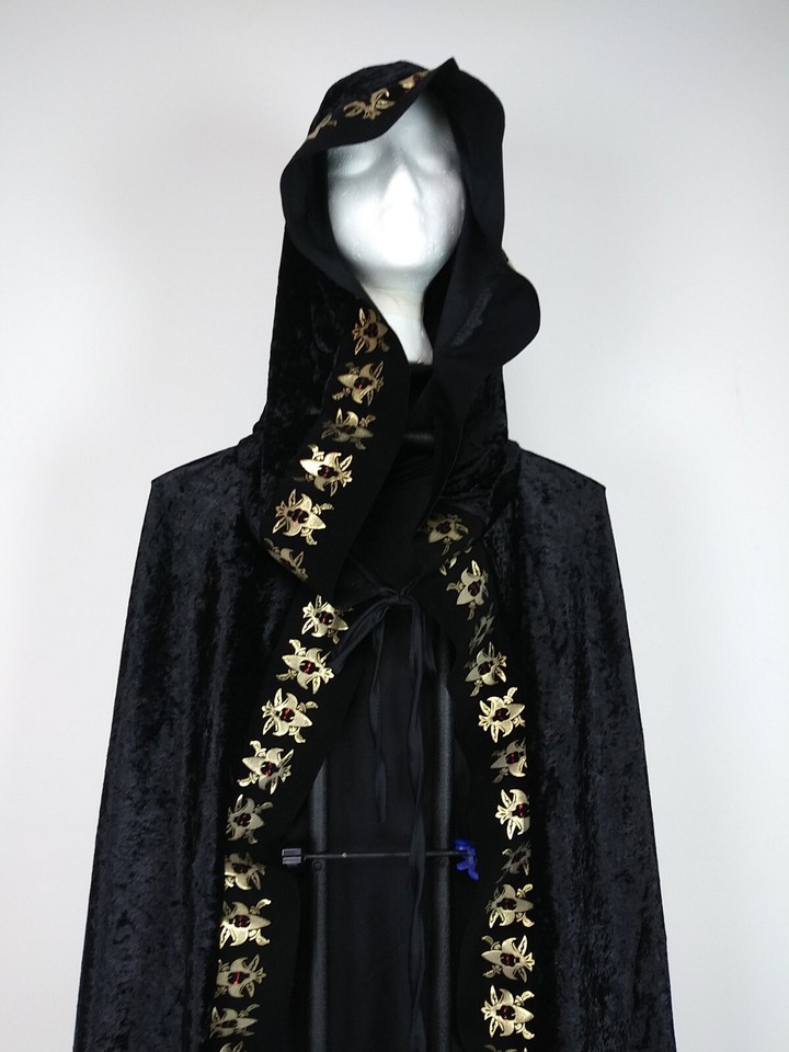 Cape Beautiful Black Velour Full Length Hooded Cloak W/ Gold & Red ...