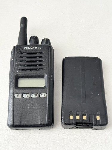 Kenwood NX-320-K2 NEXEDGE UHF 450-520 MHz 260 Channel 5 Watt w/Battery ...