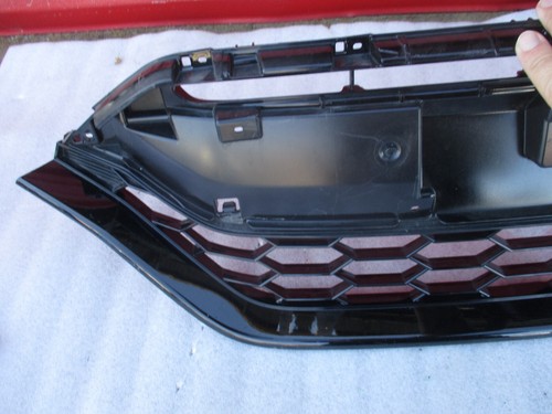 2020 2021 2022 Honda CR-V CRV Front Grille Grill OEM 71121-TLA-A600 ...