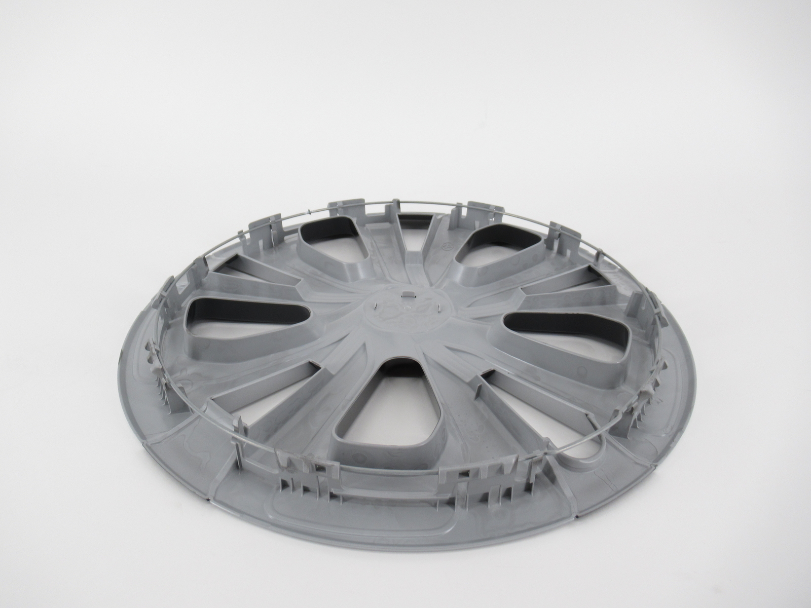 Genuine OEM Toyota 42602-47241 15" Wheel Cover 2017-2019 Prius Prime | eBay