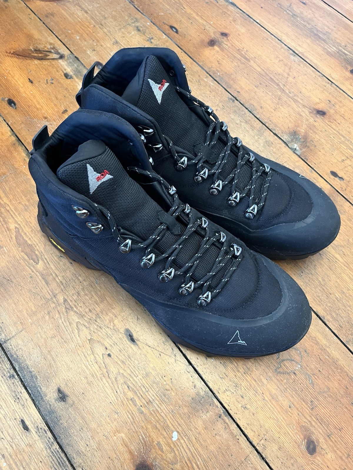 ROA Hiking Black Andreas Strap Boots (IT 46 / UK 11) - Gem