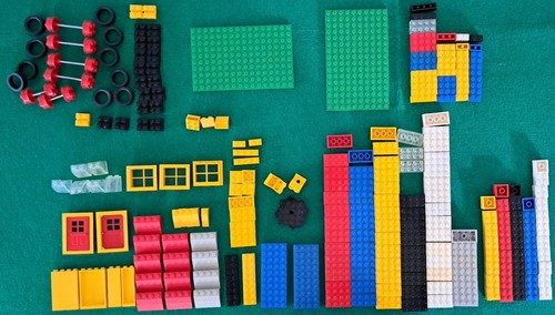 TYCO 247 x VINTAGE BUILDING BLOCKS various types see description + FREE ...
