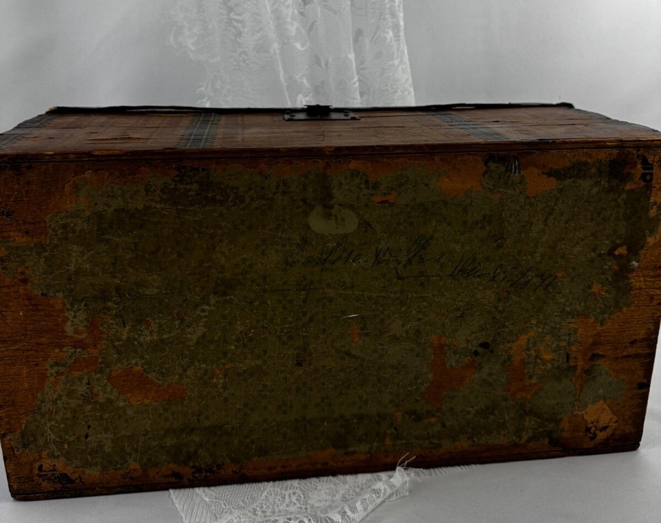Antique Doll Trunk With Tray 1892 Doll Trunk 16 IN Wood Paper ...