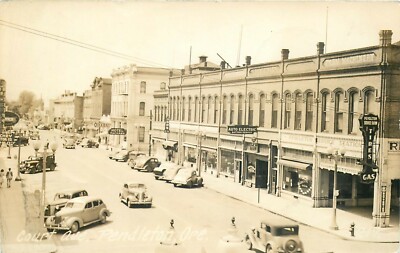 PENDLETON OREGON COURT AVENUE VINTAGE REAL PHOTO POSTCARD VIEW | eBay