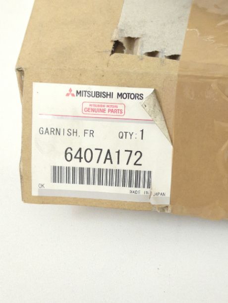 Genuine Mitsubishi 6407A172 Lower Front Bumper Right Side Molding for ...
