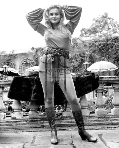 ACTRESS ANN-MARGRET - 8X10 PUBLICITY PHOTO (RT063) | eBay