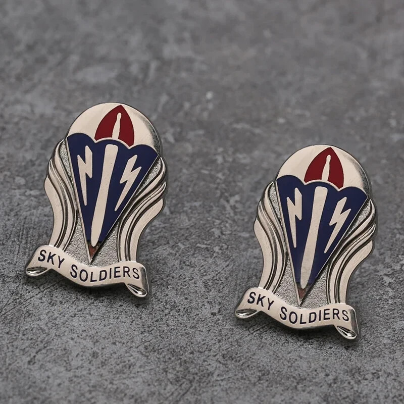 173rd Airborne Brigade Combat Team Army Unit Crest Sky Soldiers Badge ...