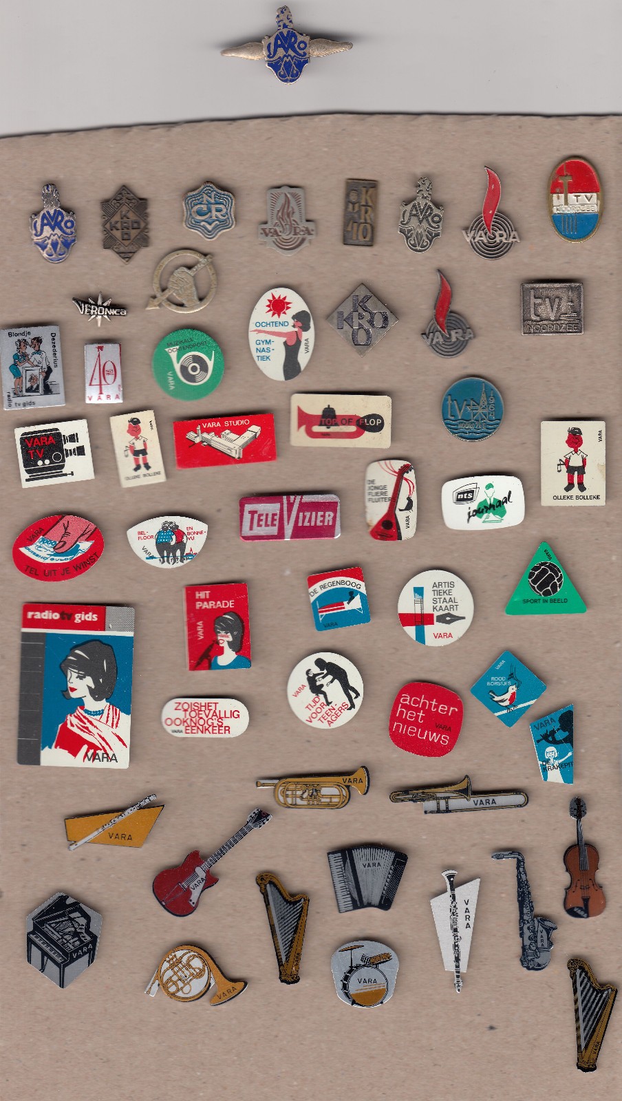 Vintage TV Channel VARA NCRV Noordzee KRO Musical Instruments stick ...