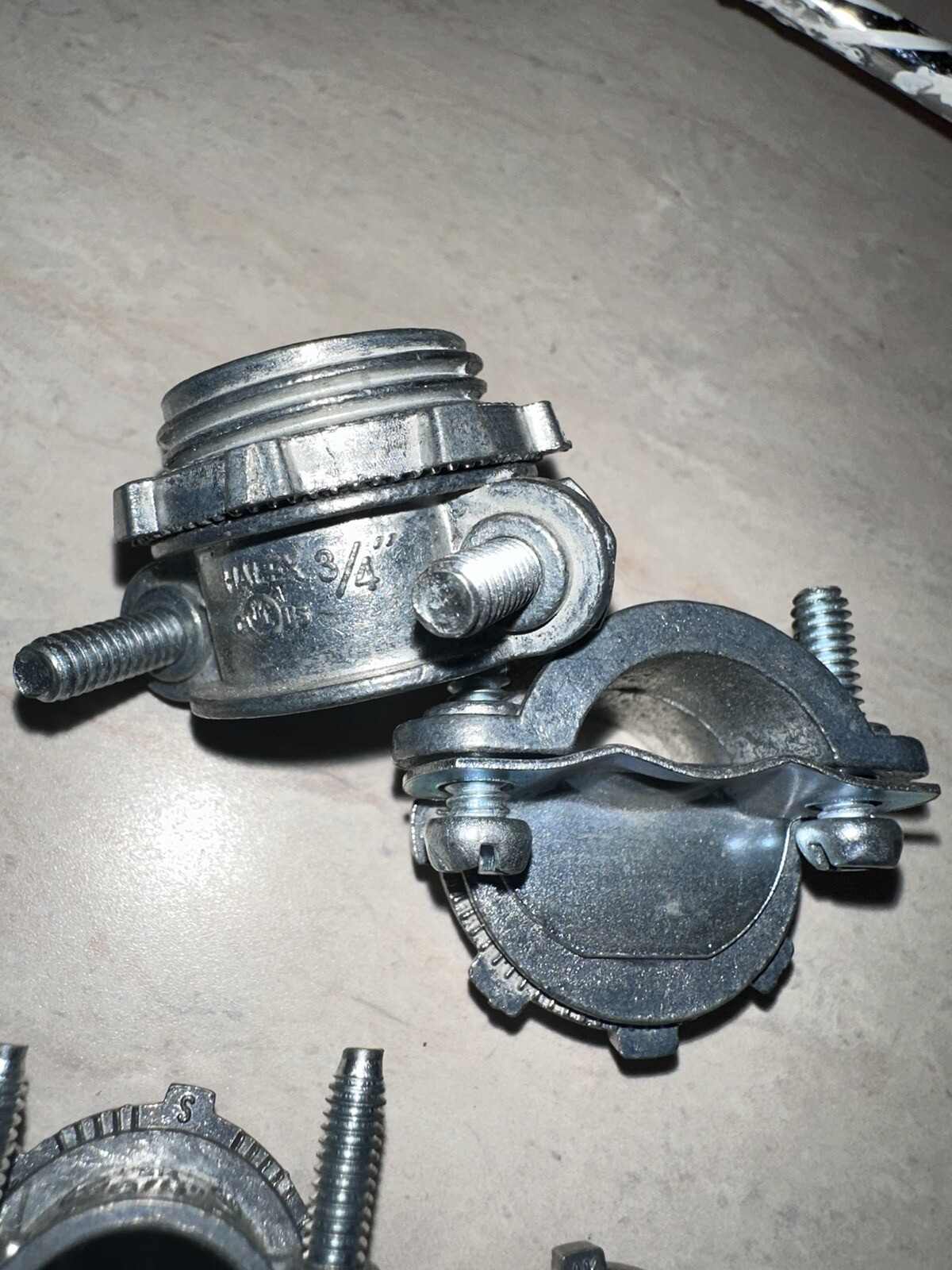 Cable Clamp Connector. 13 Pc. 11 3/8” Knockout, 2-Screw Clamp, And 2 3/ ...