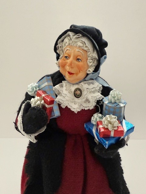 Simpich Grandmama Christmas Carollers Character Doll Vintage 1990 | eBay