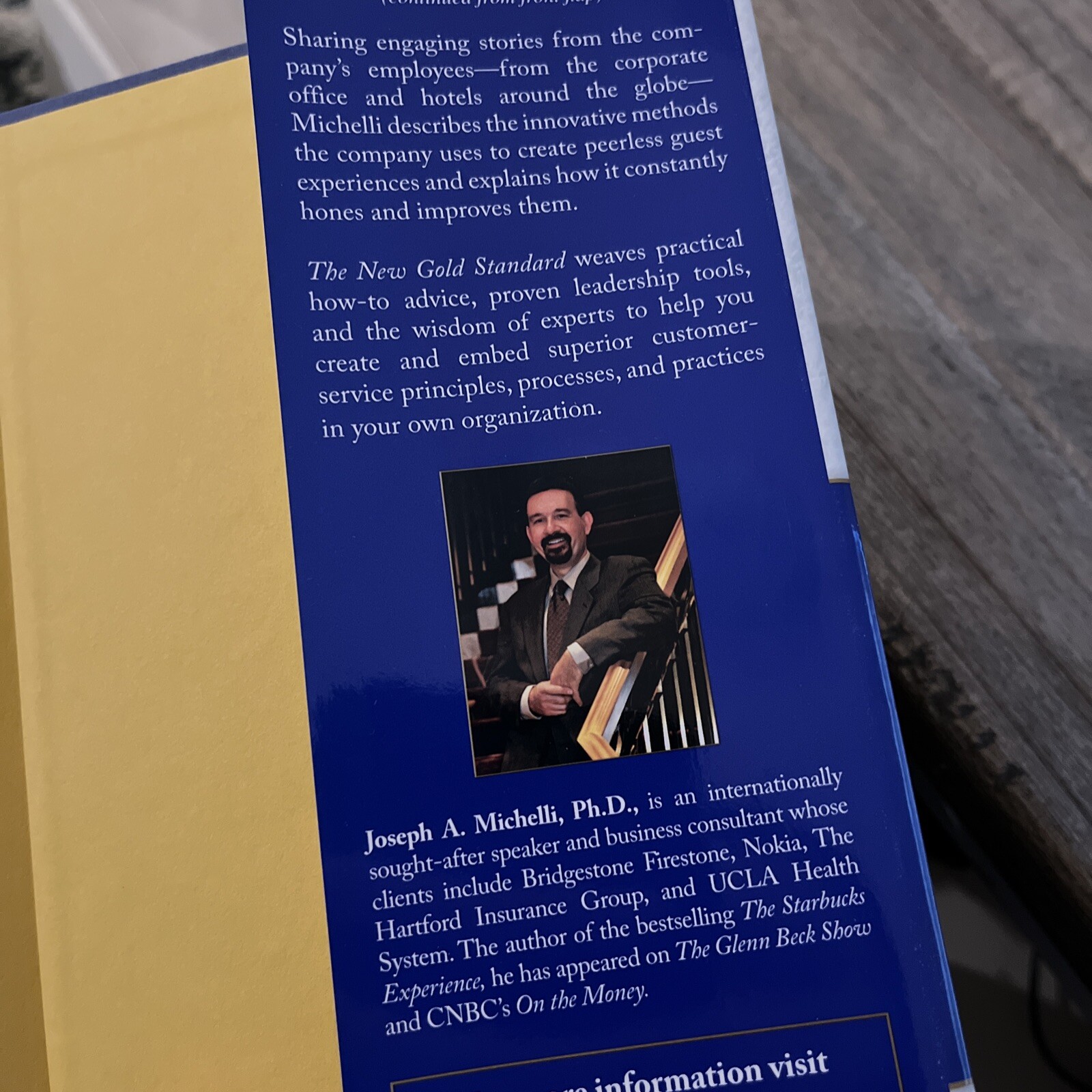 The New Gold Standard: 5 Leadership Principles for Creating a Legendary ...