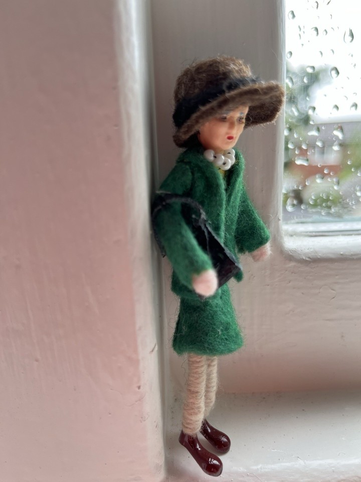 1/24th Scale Dolls House Doll 1940s/50s Original Excellent Condition | eBay UK