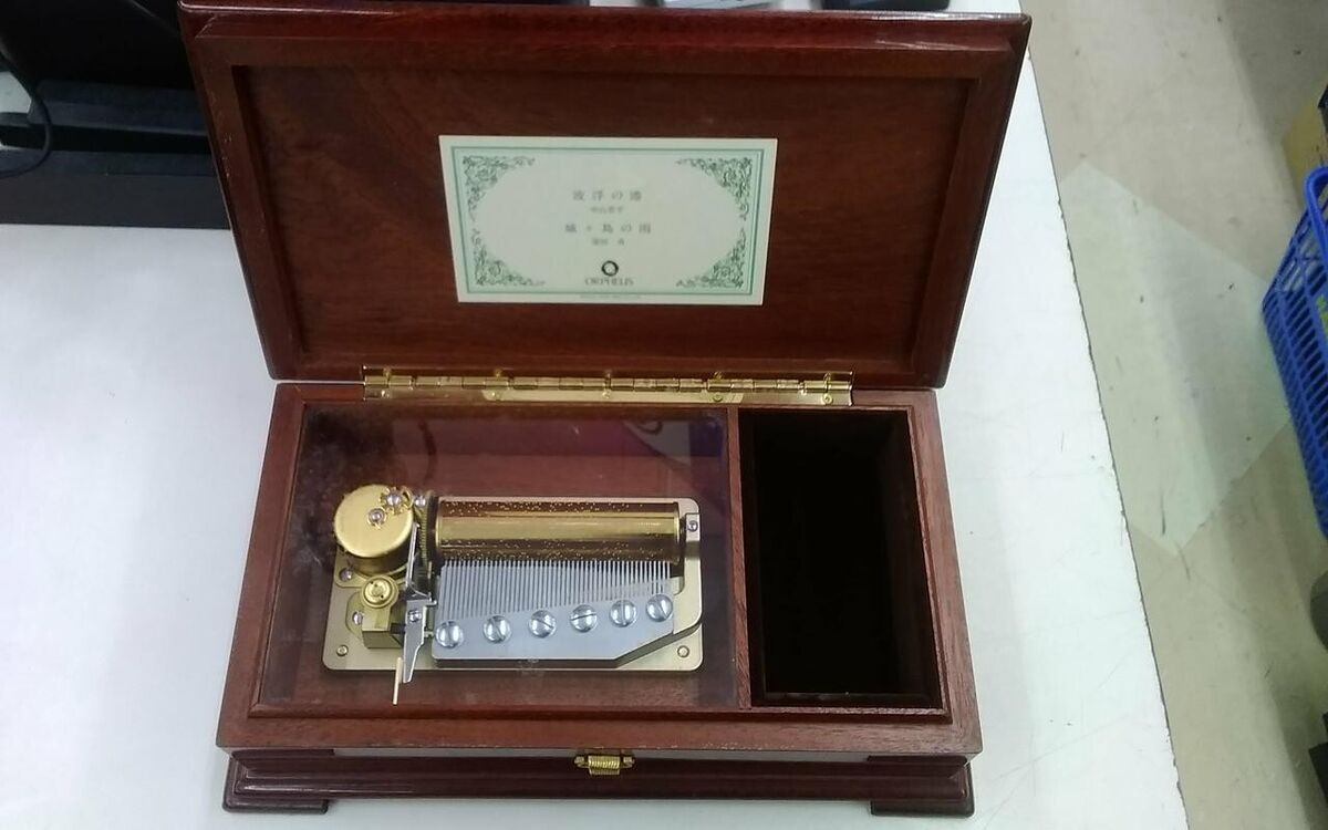 ORPHEUS SANKYO Wood Music Box 50 Notes Two songs Jewelry Box ORPHEUS SANKYO Wood Music Box 50 Notes Two songs Jewelry Box