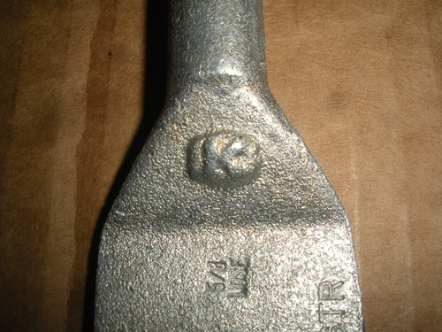 Aluminum compression grounding connector 4-7str 2 sol Kearney 30427 lot ...