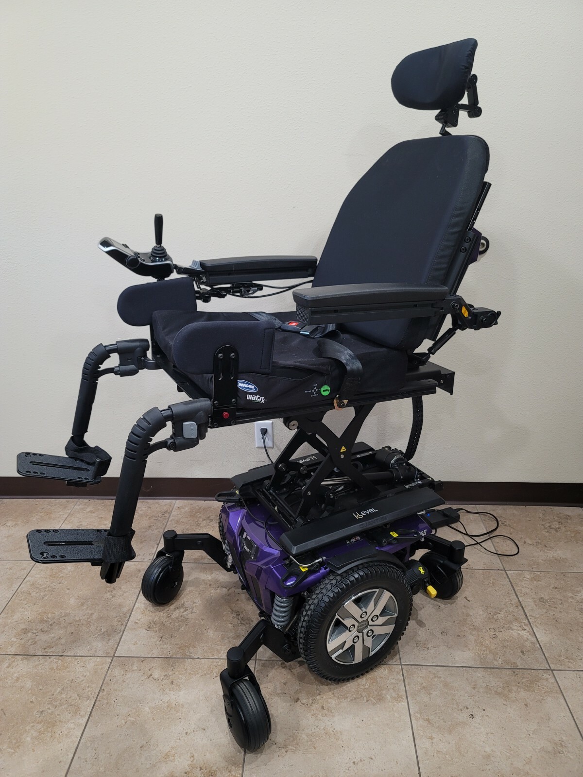 PRIDE QUANTUM Q6 EDGE 2.0 ILEVEL W/12" SEAT LIFT, TILT,5 Miles Only | eBay