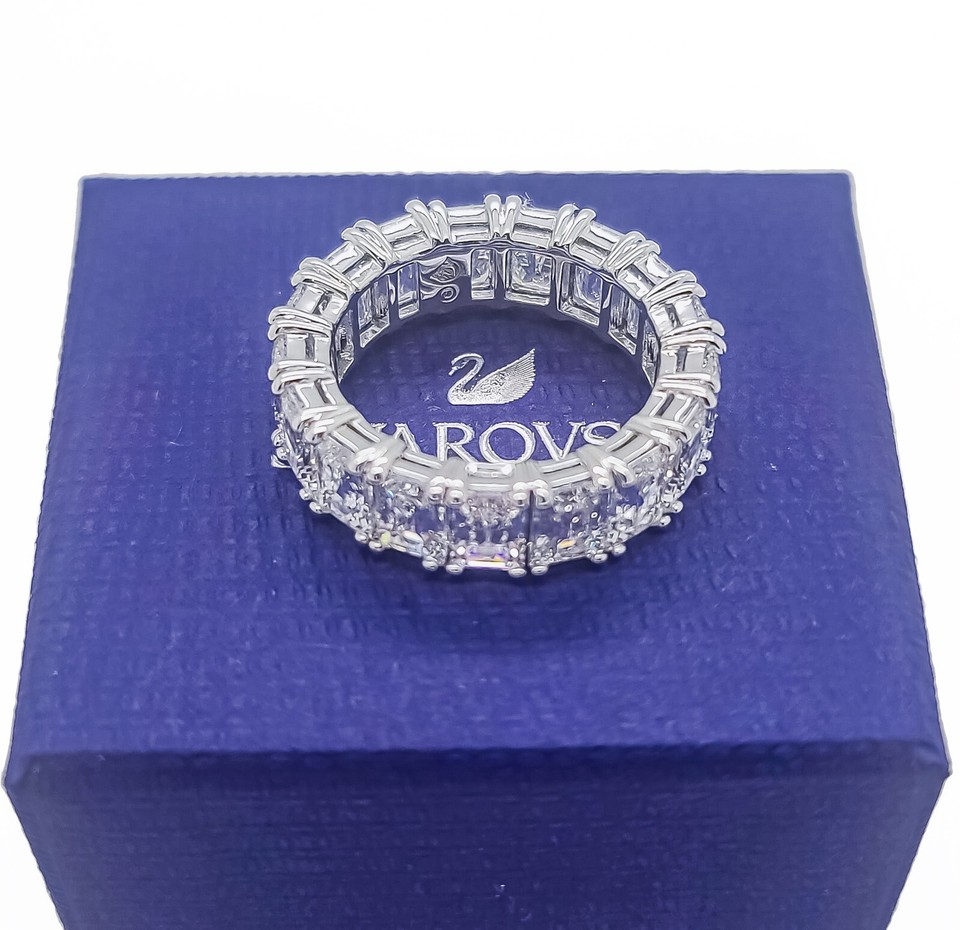 New in Gift Box 100% SWAROVSKI 5572686 Crystals Vittore Cocktail Ring ...