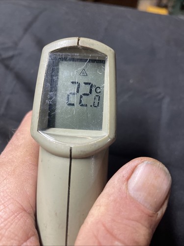 Laser Temperature Thermometer Gun Infrared Raytek MT MiniTemp | eBay