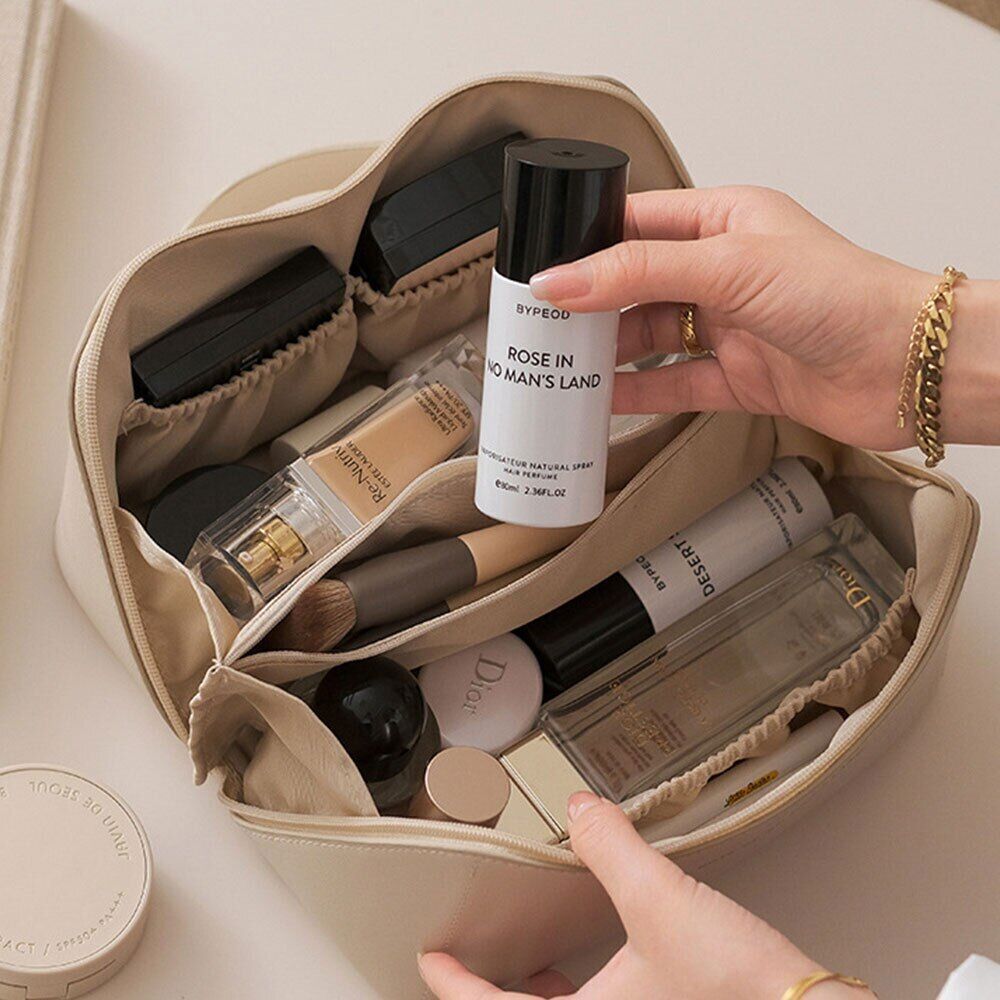 Travel Cosmetic Bag Portable Girl Makeup Bag Waterproof Divider Bag ...