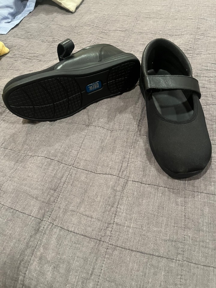 Magnolia Comfortable Shoes Drew Woman 14326-99 size 8 WW black fabric ...