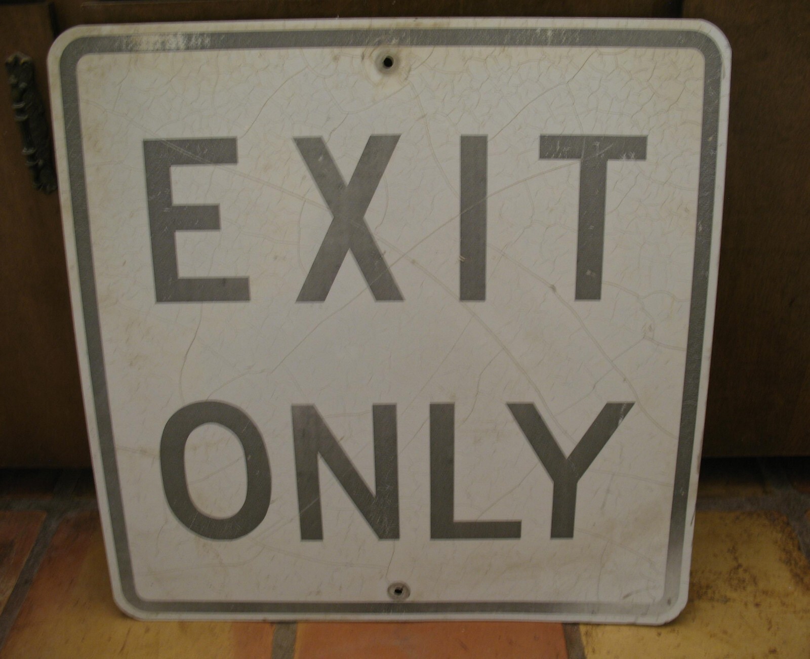 E8 - EXIT ONLY REAL USED ROAD STREET SIGN, Measures 24" x 24" | eBay