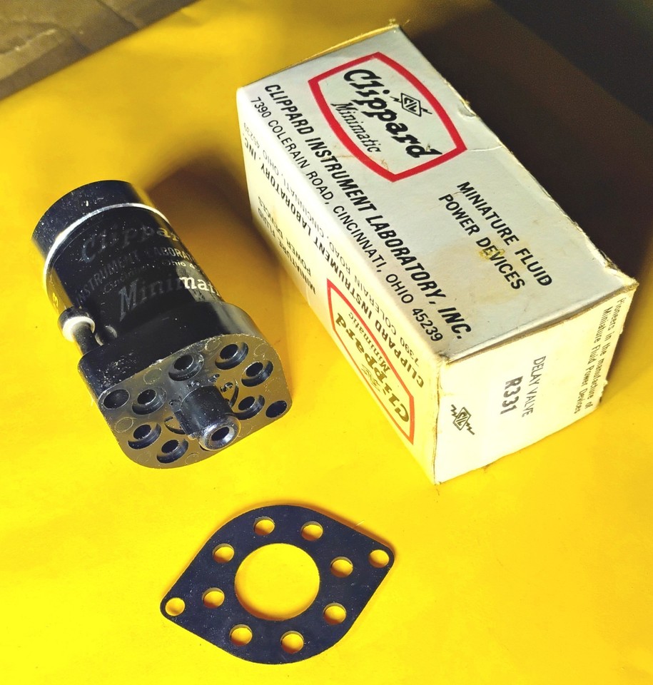 New Clippard Minimatic R321 Delay Valve Vintage Miniature Fluid Power ...