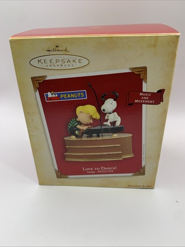 Hallmark Keepsake Ornament 2004 Snoopy Peanuts Love to Dance NIB More ...