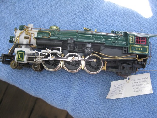 HO Guage, Crescent Limited Steam Engine ... Brand New, never run ...